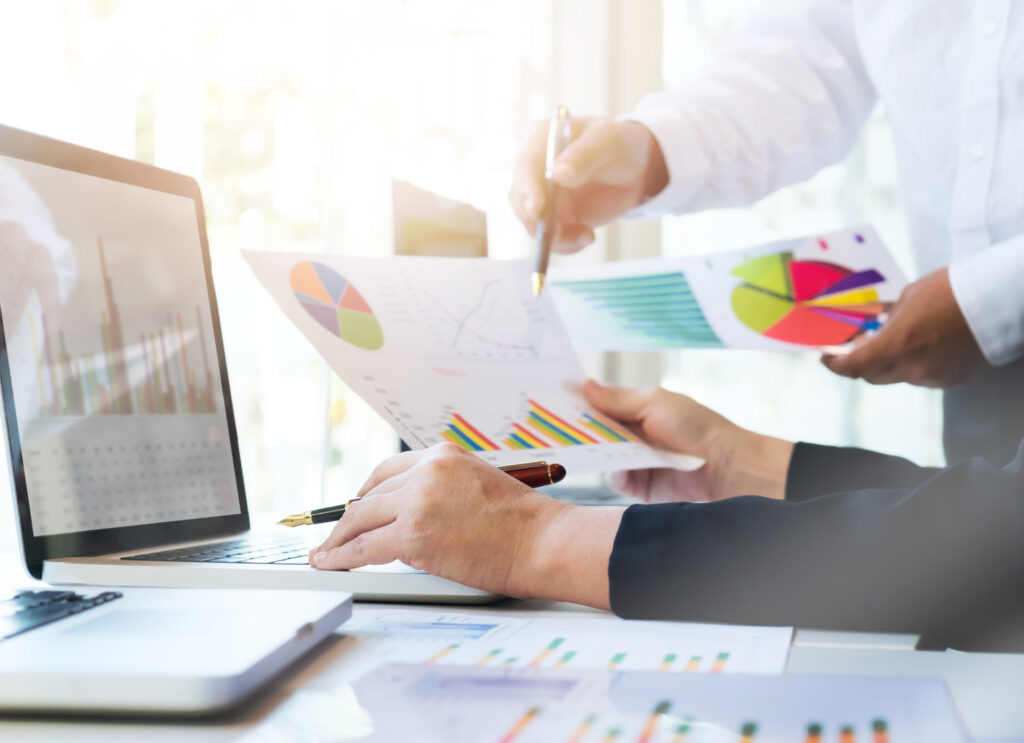 ¿Cómo trabajan juntos el marketing y las finanzas? - Keiser University